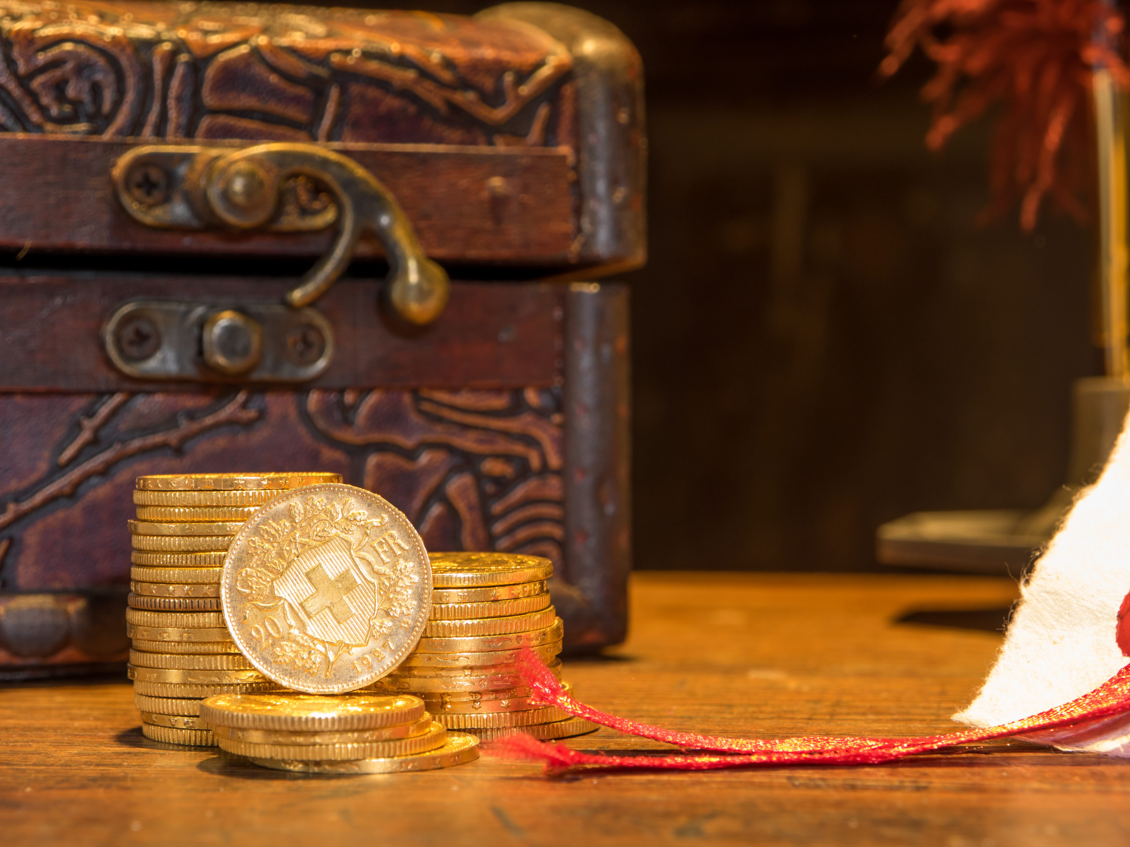 What Can You Do with Defunct and Old Currency? | US First Exchange